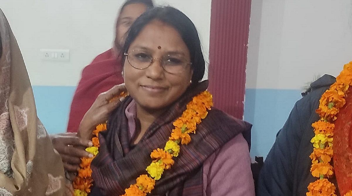 shajahanpur extortion sought to sp leader and former district panchayat ...