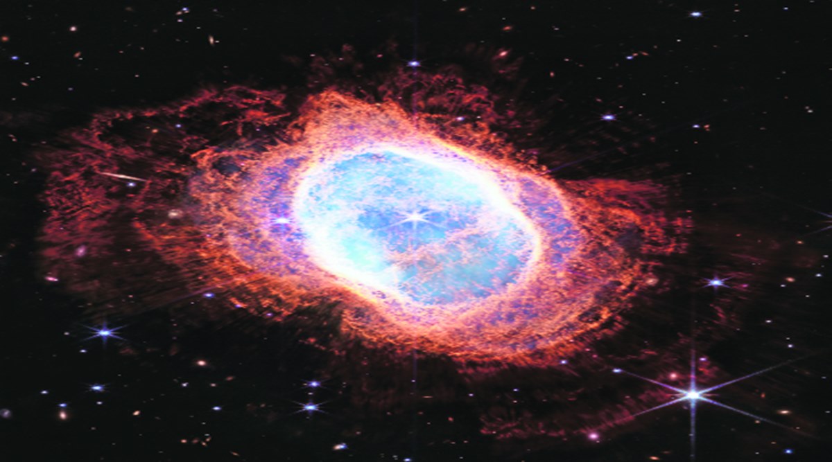 नासा की नई दूरबीन की तस्वीरों में दिखी तारे की मृत्यु, आकाशगंगाओं का ...