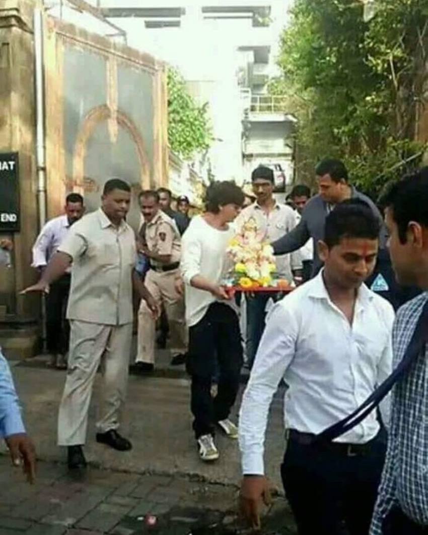 Ganesh Chaturthi 2022: Salman khan, Shahrukh Khan to Katrina kaif, these muslim actors keep ...