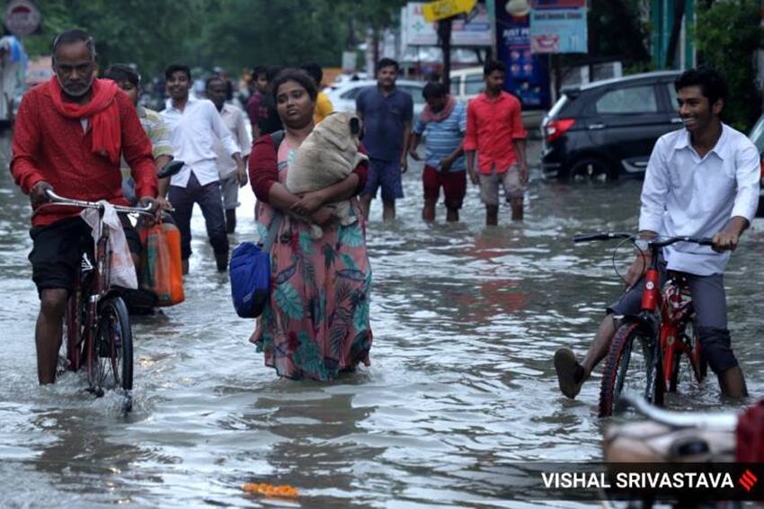 Lucknow Rain: Yogi Adityanath Led Uttar Pradesh Capital facing hard ...