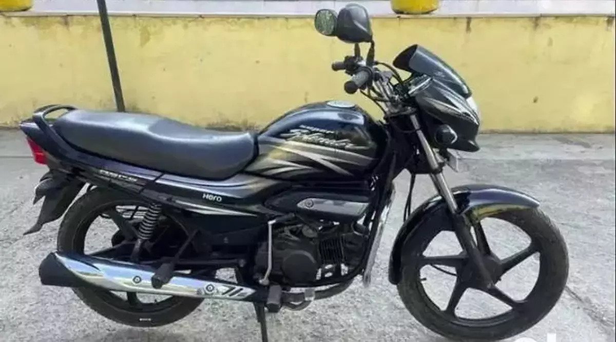 Second Hand Hero Super Splendor in 15000 Read Offers and Complete ...
