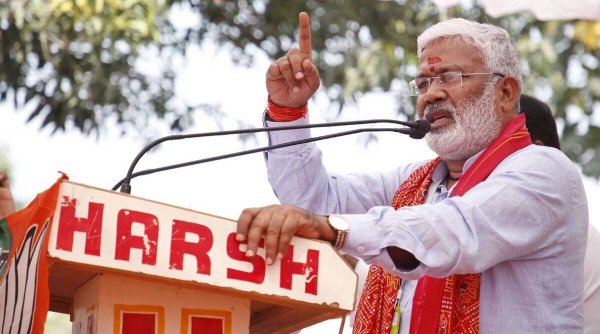 Yogi Adityanath government A video of Swatantra Dev Singh is going ...