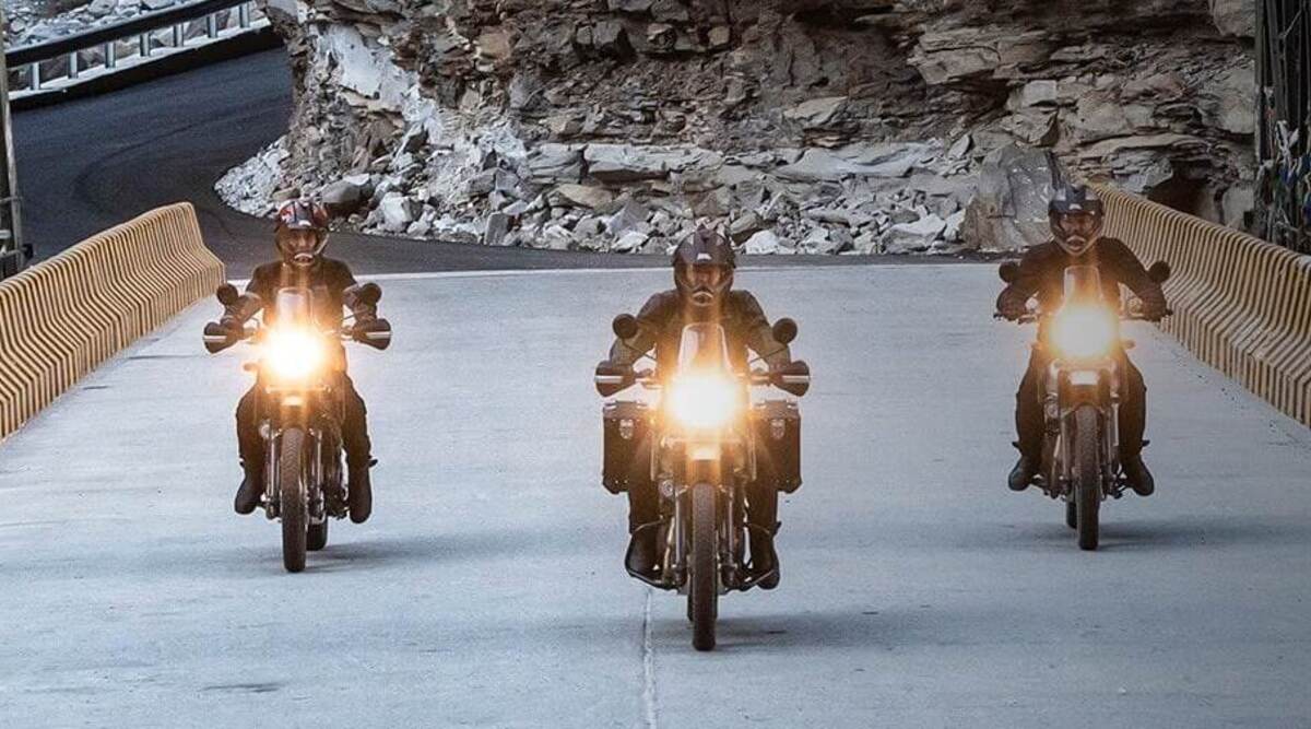 Top 3 Off Road Bikes in India Royal Enfield Himalayan Yezdi Adventure ...