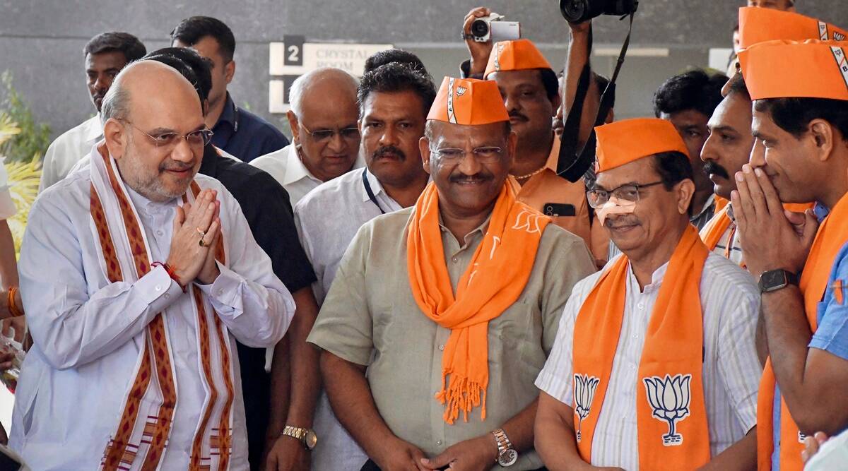 Ahead of polls, Amit Shah holds meet with BJP leaders of Central Gujarat | Jansatta