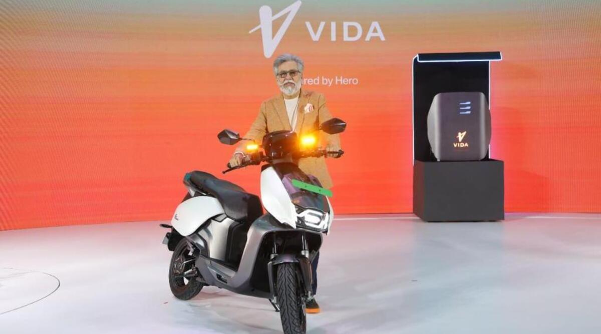 Hero MotoCorp launches first electric scooter Vida V1 and Vida V1 Plus ...