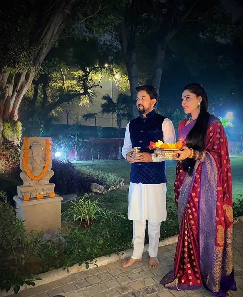 Karwa Chauth: BJP Union Minister Anurag Thakur post photo Every year ...