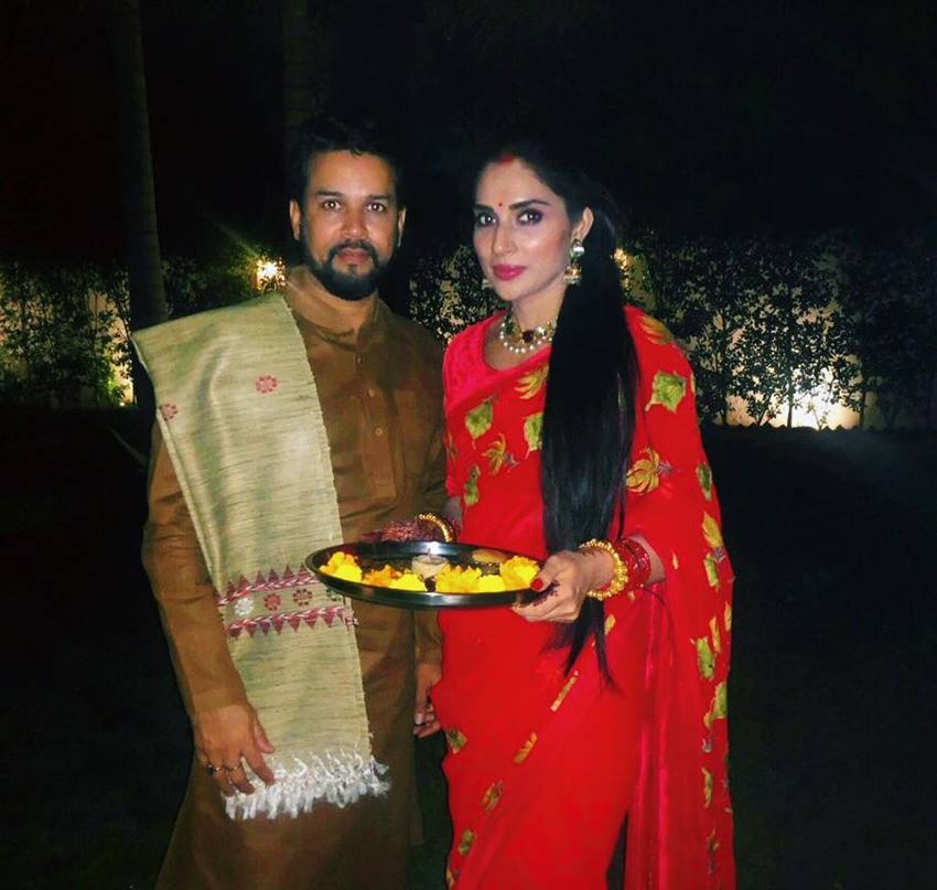 Karwa Chauth: BJP Union Minister Anurag Thakur post photo Every year ...