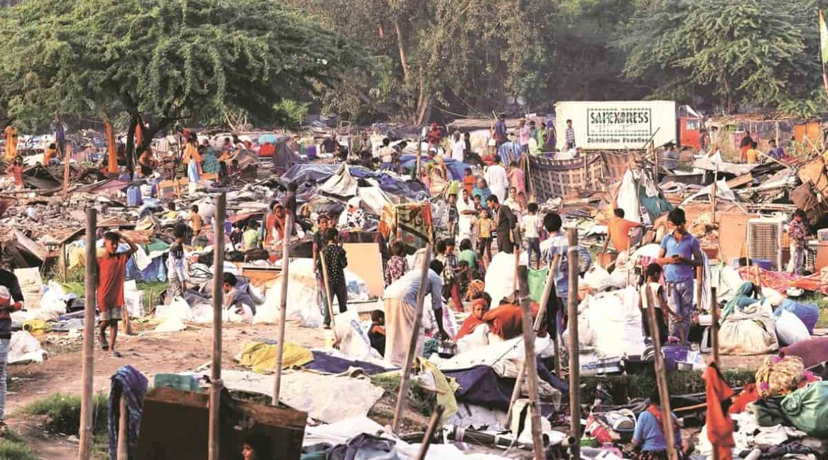 over 70 jhuggis demolished in indian Railway clearing operation in ...