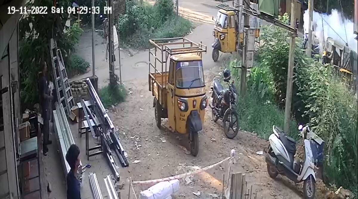 Mangalore bomb blast Autorickshaw blast cooker exploded in suspect lap ...