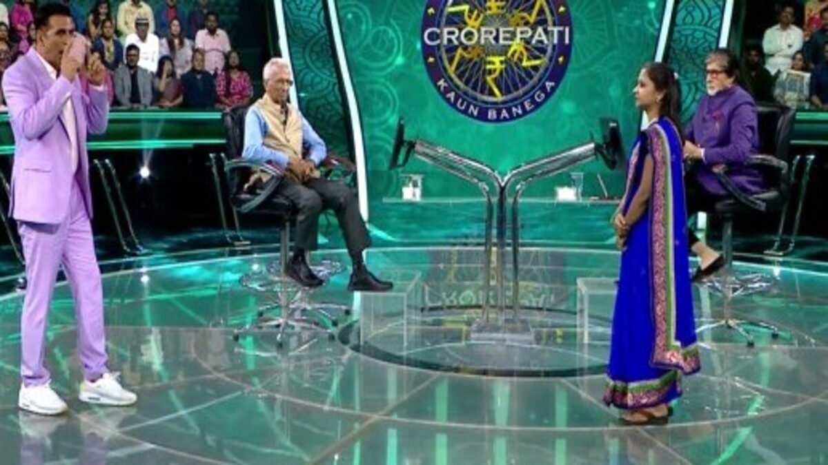 Akshay kumar teaches self defence to women in amitabh bachchan show KBC के सेट Akshay Kumar को ...