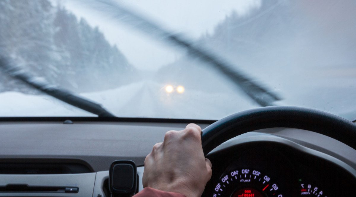 Car driving tips and tricks in winter follow these 4 important things ...