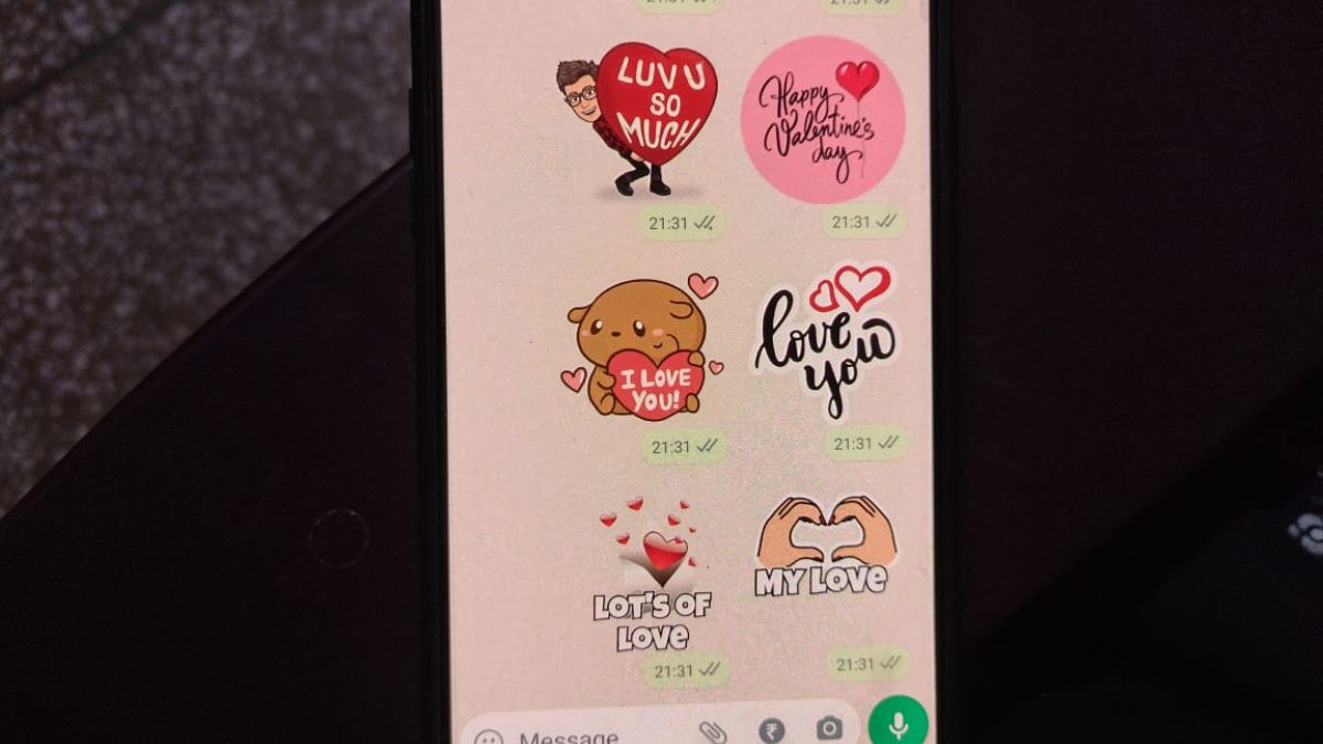 How to download whatsapp sticker pack- व्हाट्सऐप से वैलेंटाइन्स डे पर ...