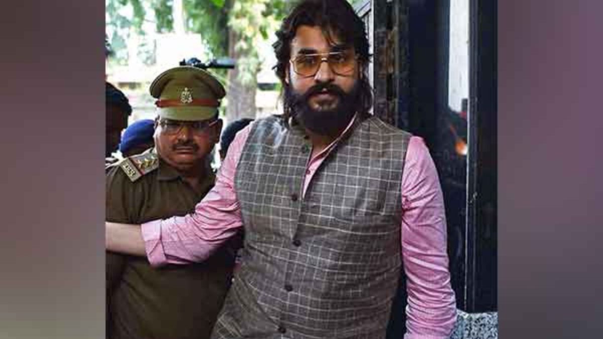 Who is gangester Dhruv Singh aka Kuntu Singh mafia don Mukhtar ansaris ...