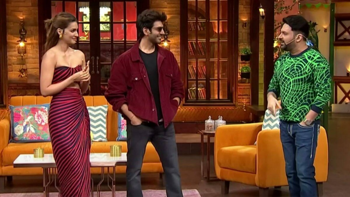 Kartik Aaryan signed by 4-5 producers for Shehzada actor on the kapil sharma show kriti sanon ...
