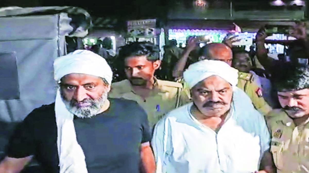 former MP Mafia Gangster atiq ahmed Khalid Azim Ashraf criminal murder ...