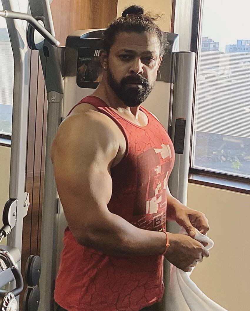 South Indian actor Prabhas' mythological drama Adipurush new poster shows Devdatta Nage as Lord ...