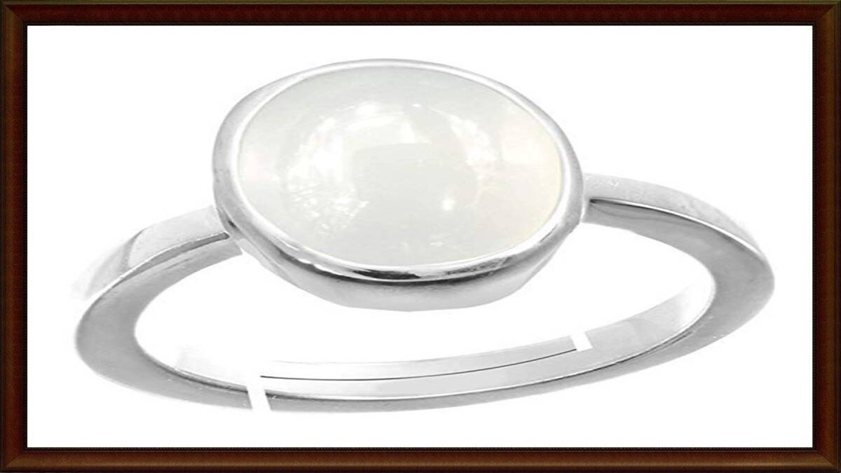 know who can wear moon gemstone and what its benefits according to ...