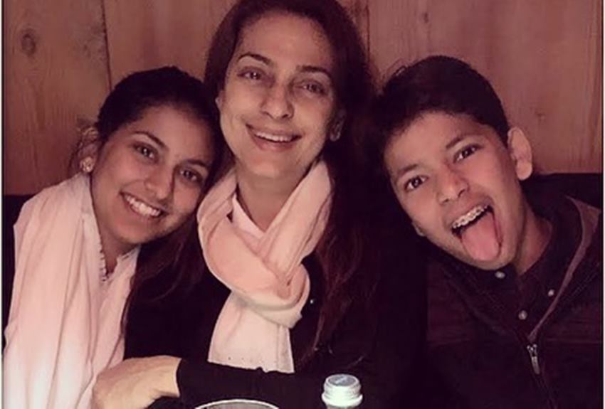 Jhanvi Mehta looks beautiful like her mother Juhi Chawla, keeps ...