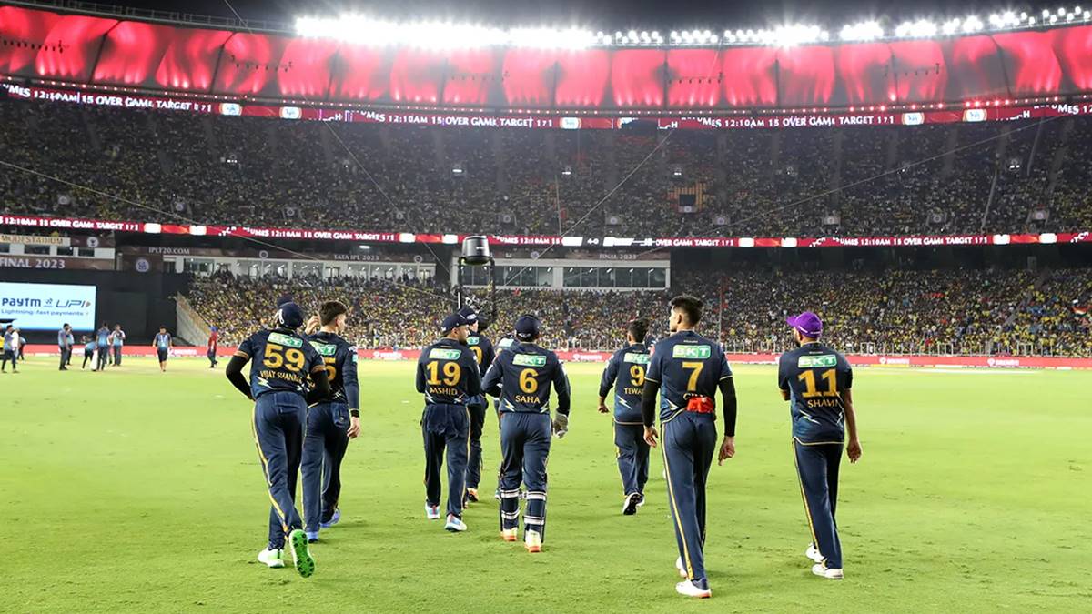 IPL 2023 Final Shubman gill orange cap and mohammad shami is purple cap ...