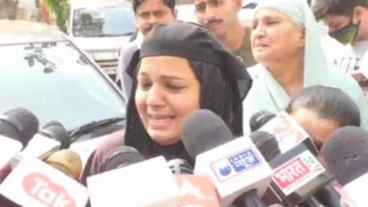 up nikay chunav 2023 SP MLA Irfan Solanki wife naseem solanki appeals ...