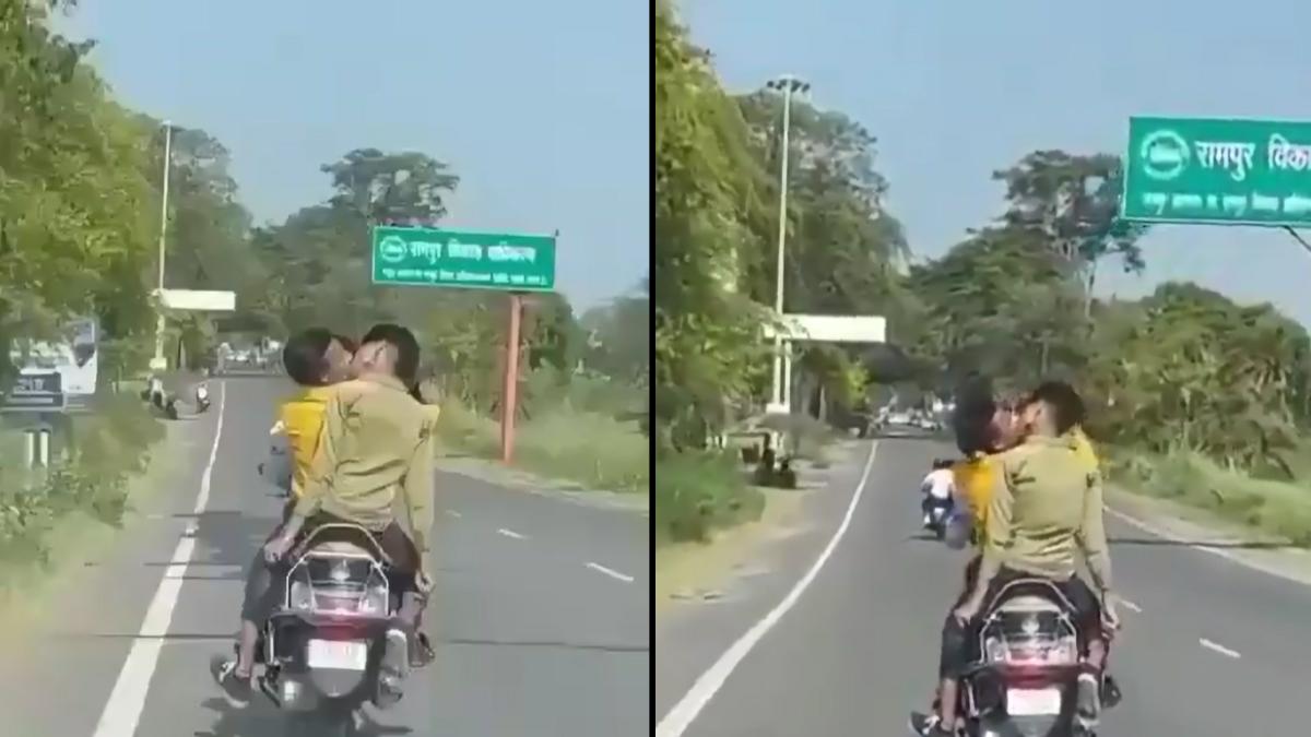 Rampur Boy started romance on moving scooter video went viral - UP: चलती स्कूटी पर रोमांस करने ...