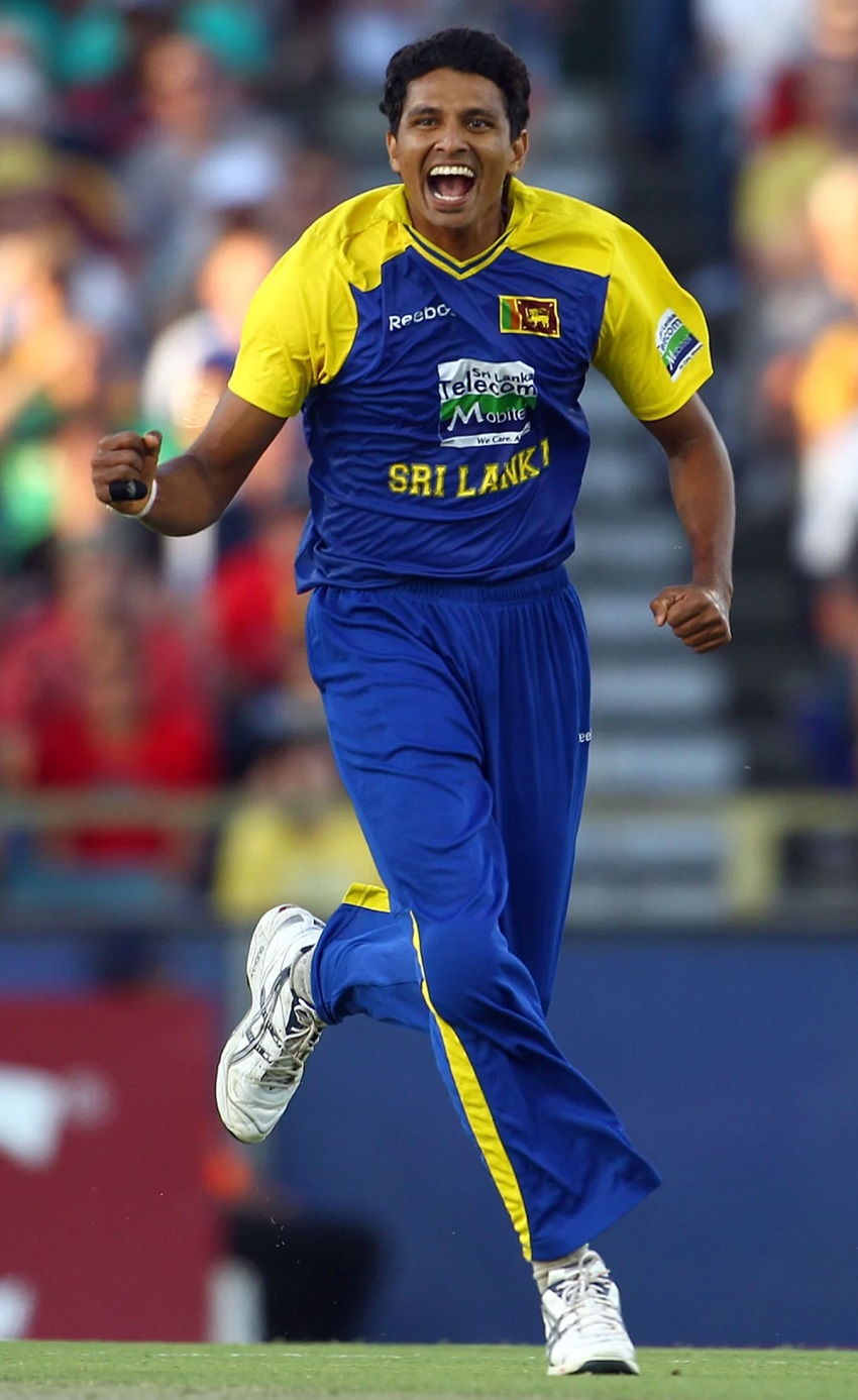 Suraj Randiv to Vinod Kambli, These Famous Cricketers have converted their religion - धर्म बदल ...