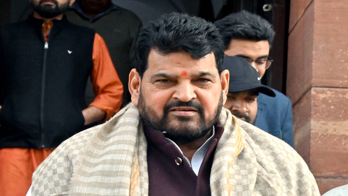 Wrestlers Protest Minor complainant father denies rumours of ...