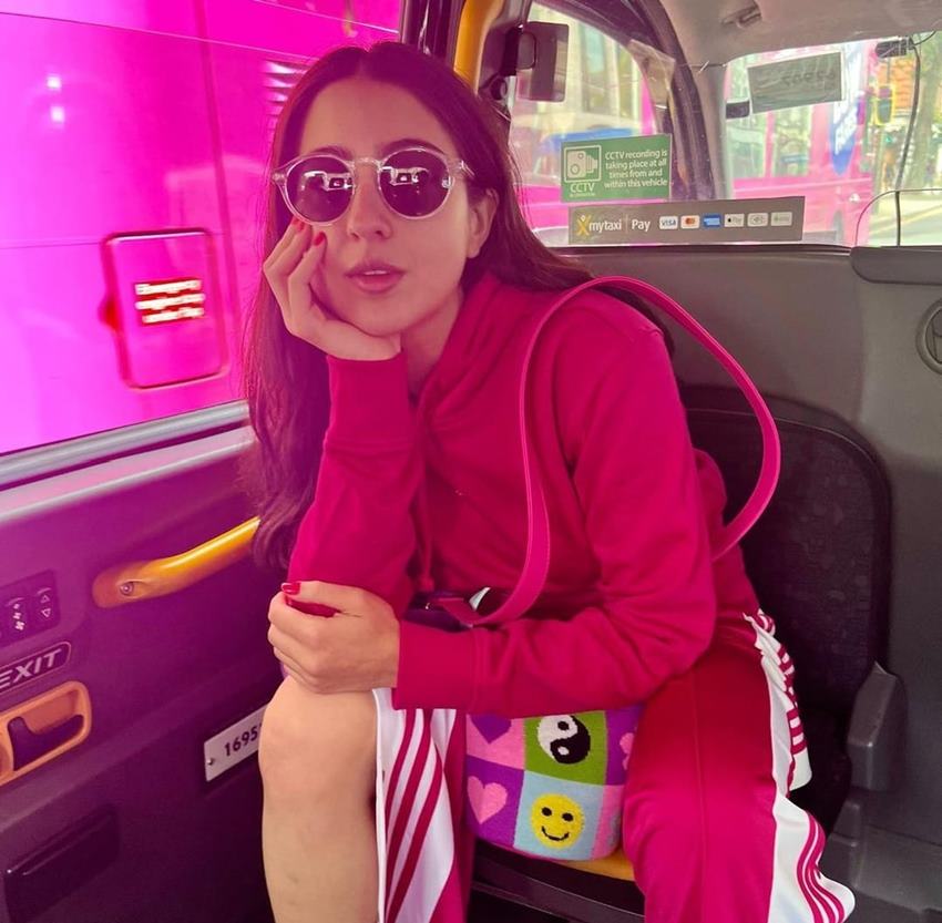 Sara Ali Khan calls herself stingy, says she refuses to spend Rs 400 for roaming while in Abu ...