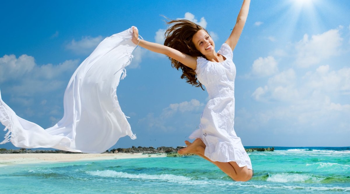 manner of smiling-मुस्कराने की अदा | Jansatta