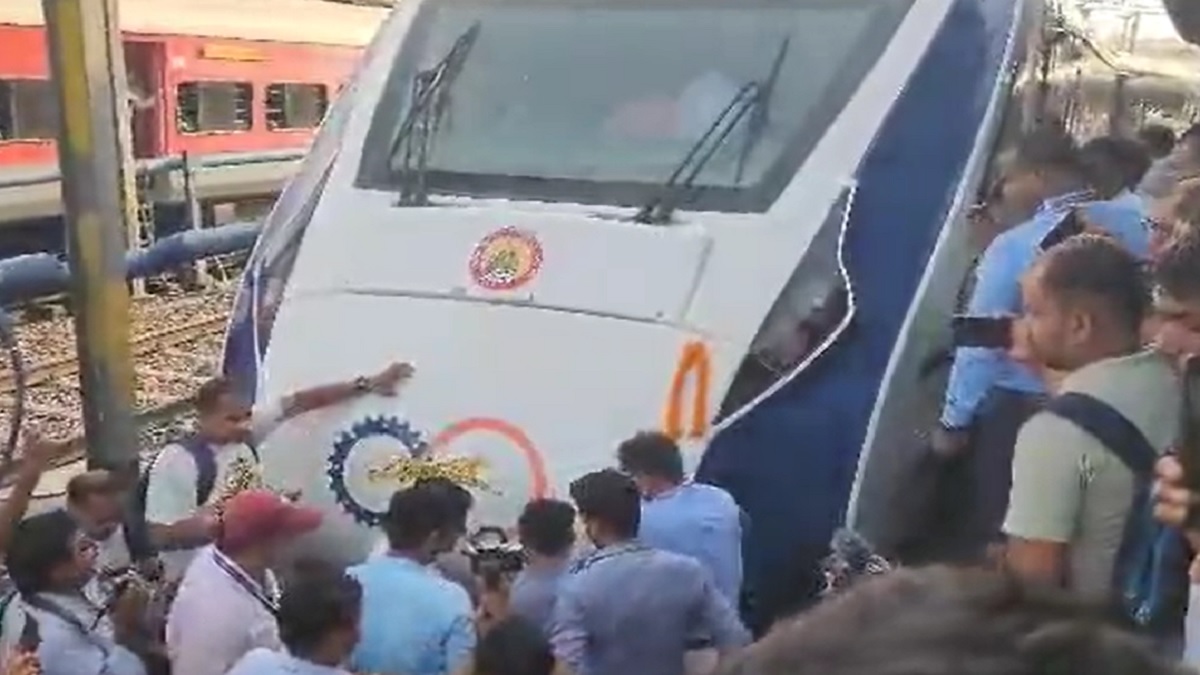 Vande Bharat Express Trail starts between Patna and Ranchi check details- पटना और रांची के बीच ...