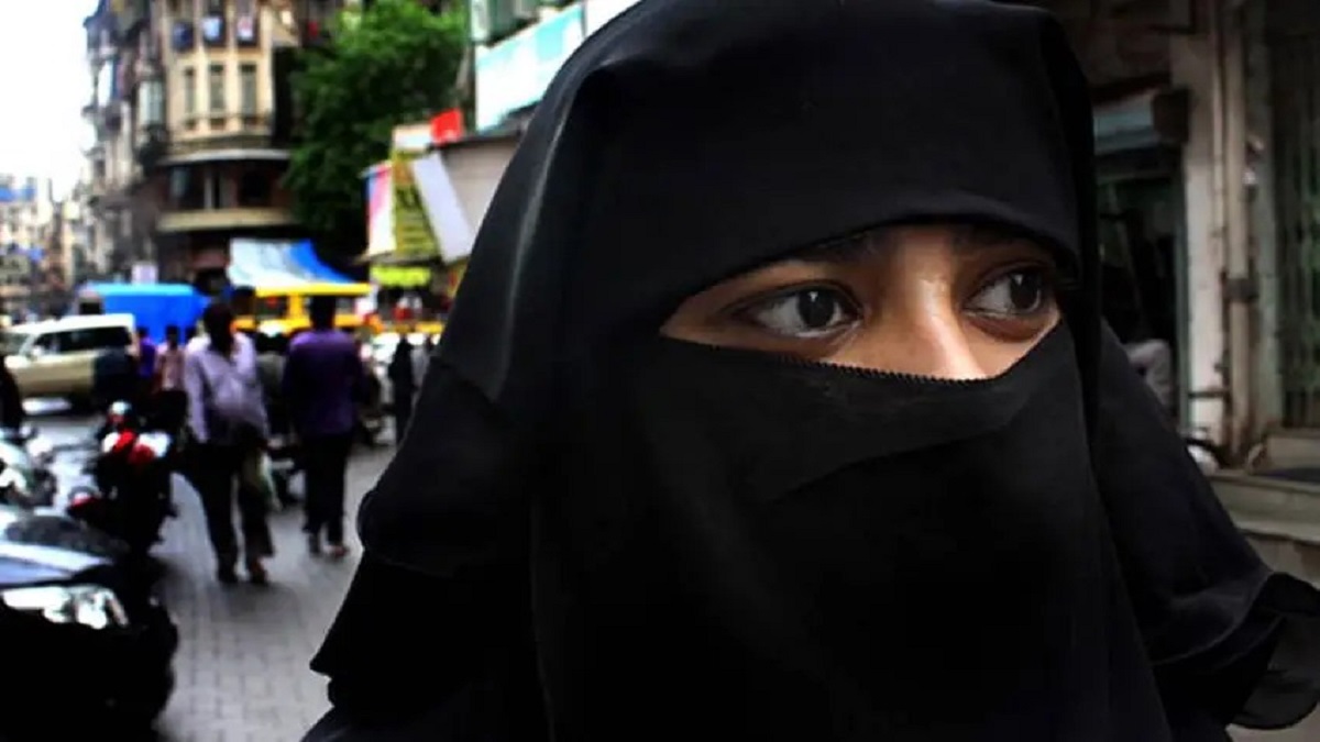 Ahmedabad Accident News: Muslim woman accuses husband for triple talaq and halala in Lakhimpur ...