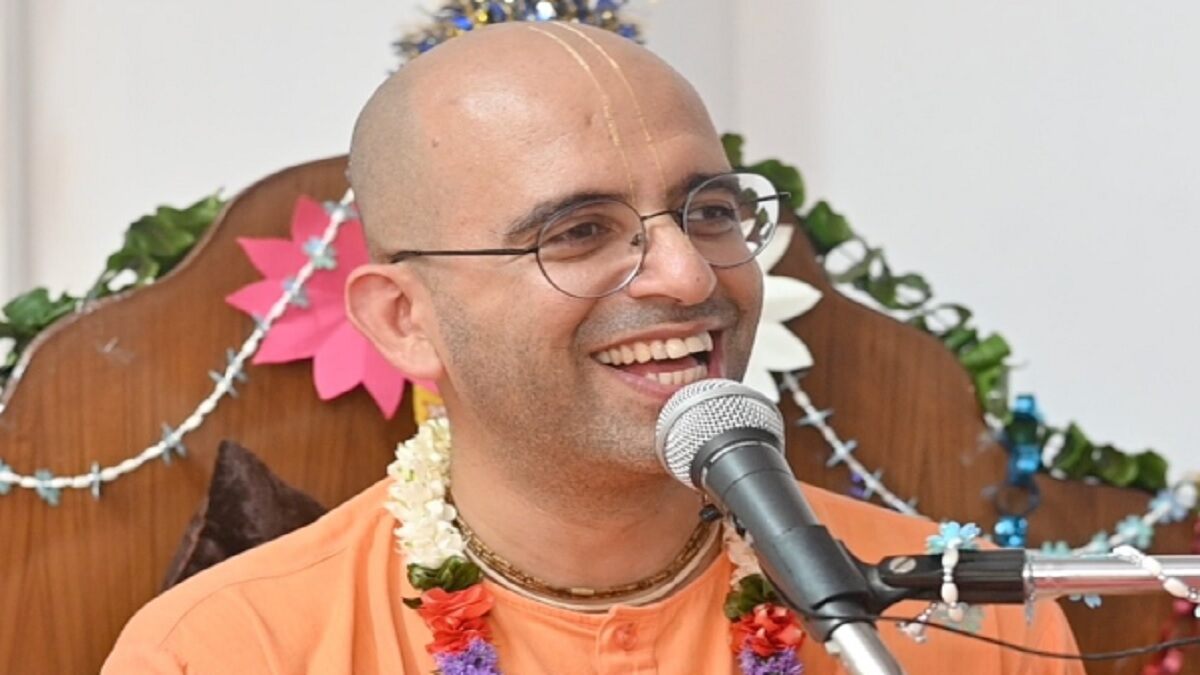 Amogh Lila Das: अमोघ लीला दास ने मांगी माफी, स्वामी विवेकानंद पर ...