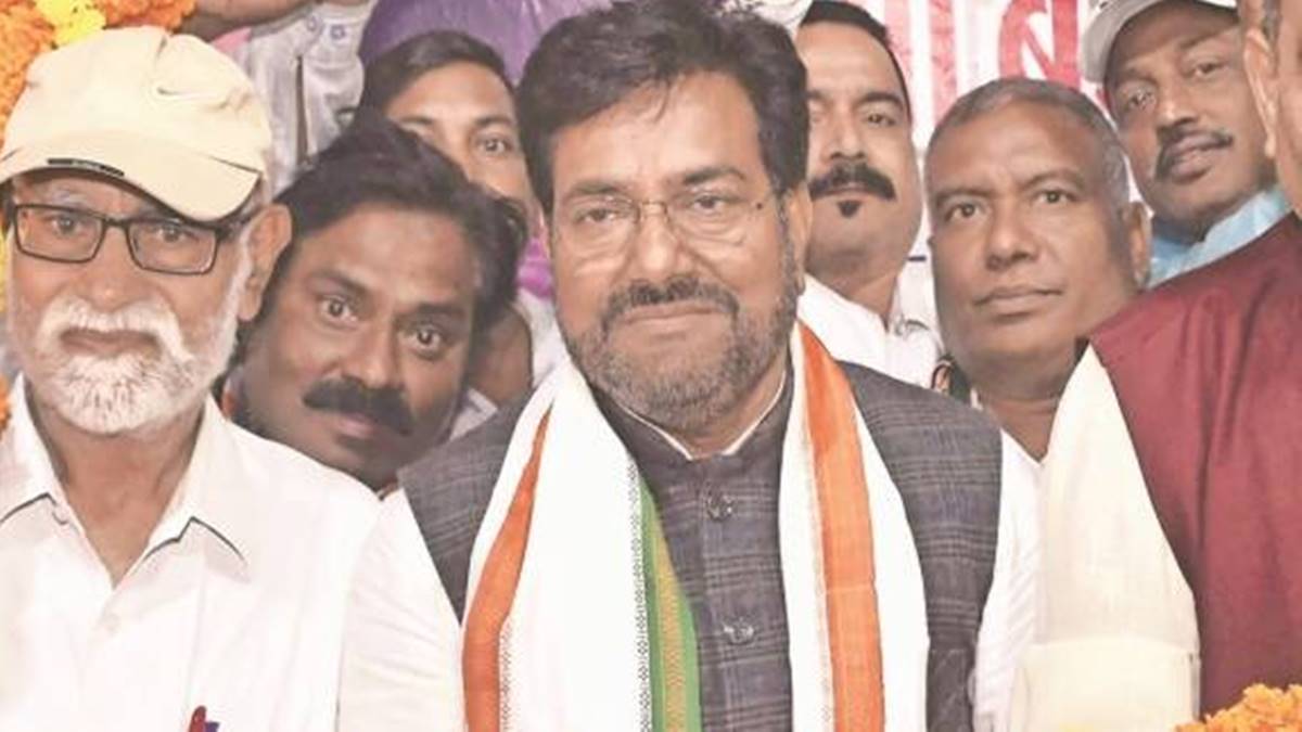 Lok Sabha Chunav 2024 Up congress meeting indicates not interested ...