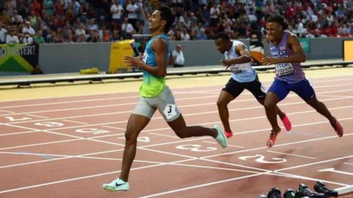 World Athletics Championship: rajesh ramesh vomit 1 hour 4x400 relay ...