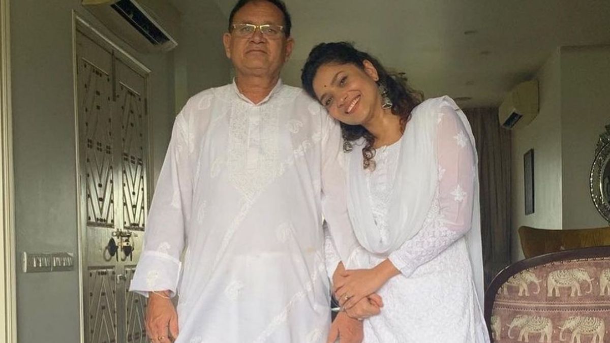 Ankita Lokhande Father Shashikant Lokhande Passes Away at 68 age Know ...