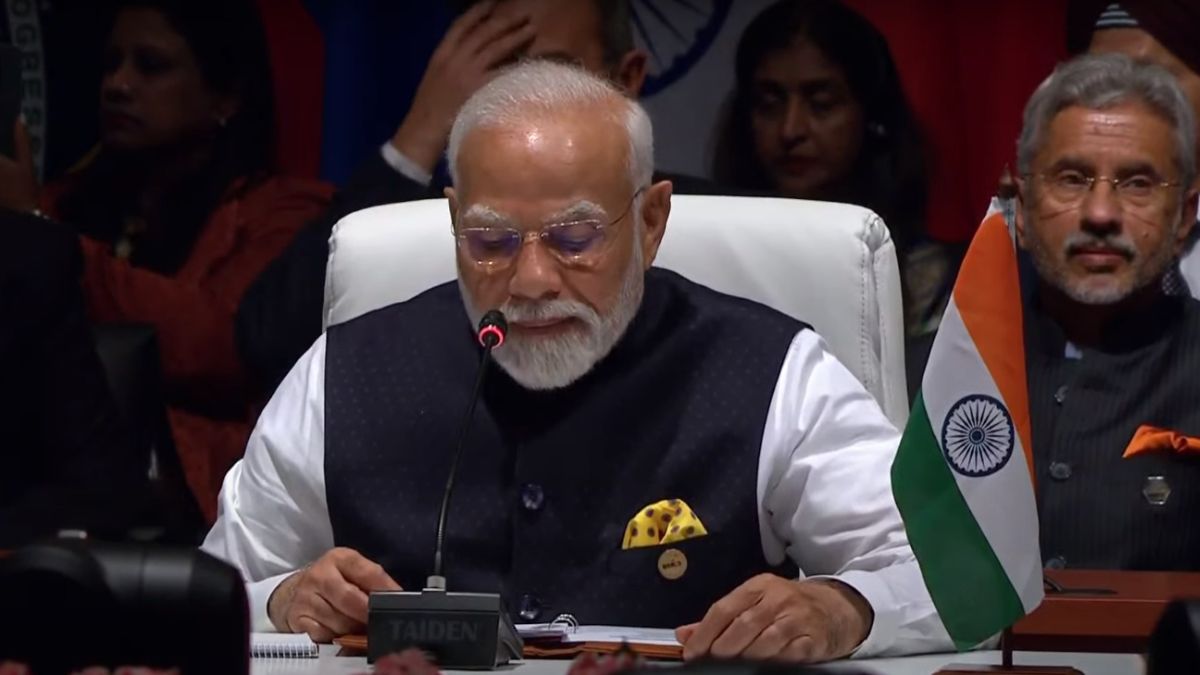 Why is PM Modi running after the President of China for talks - said ...