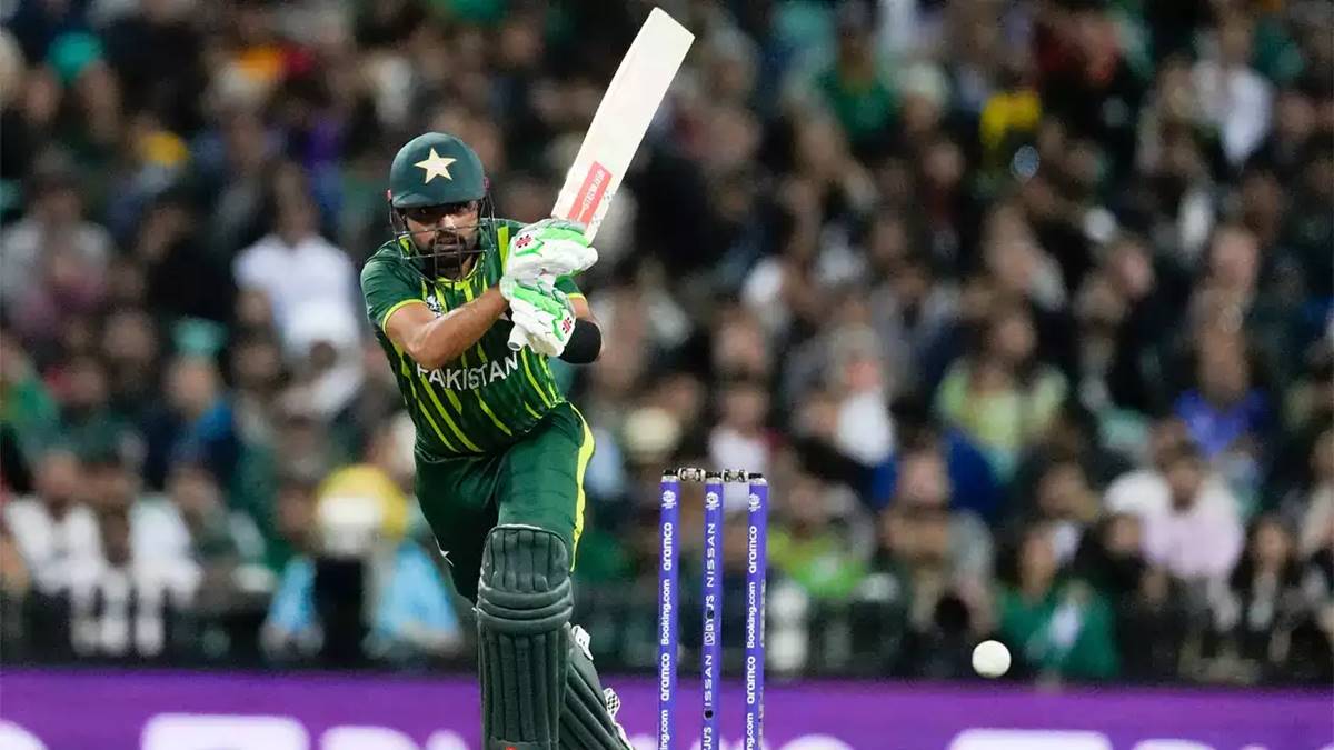 Babar Azam world number one batsman and age is just number for Virat ...