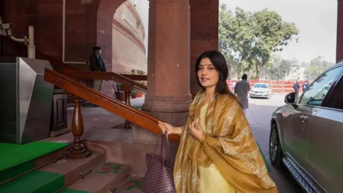 Dimple Yadav mentioned Rs 500 thali in Parliament people started troll ...