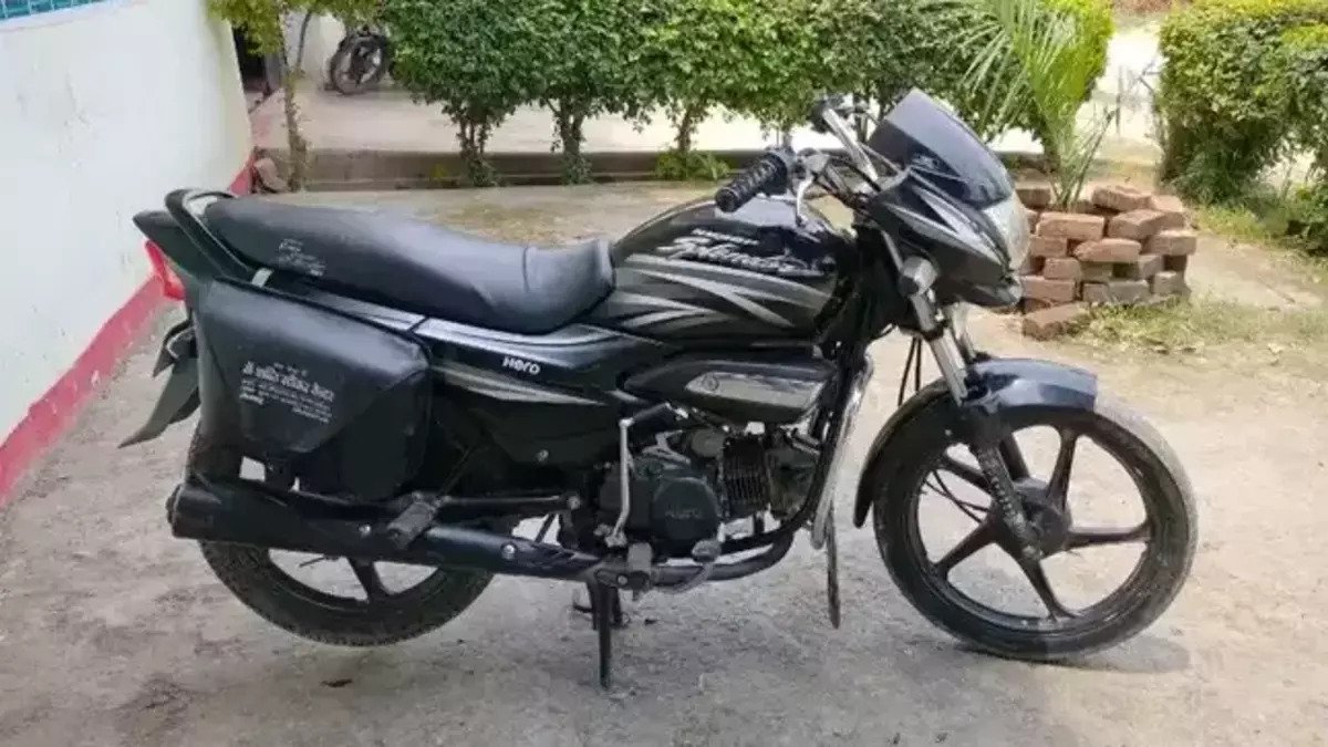 Second Hand Hero Super Splendor in 20000 read details of cheap offers ...