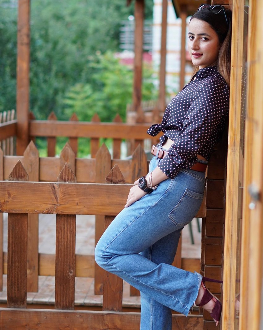 Rubina Dilaik's sister earns a lot from YouTube, bought a luxurious ...