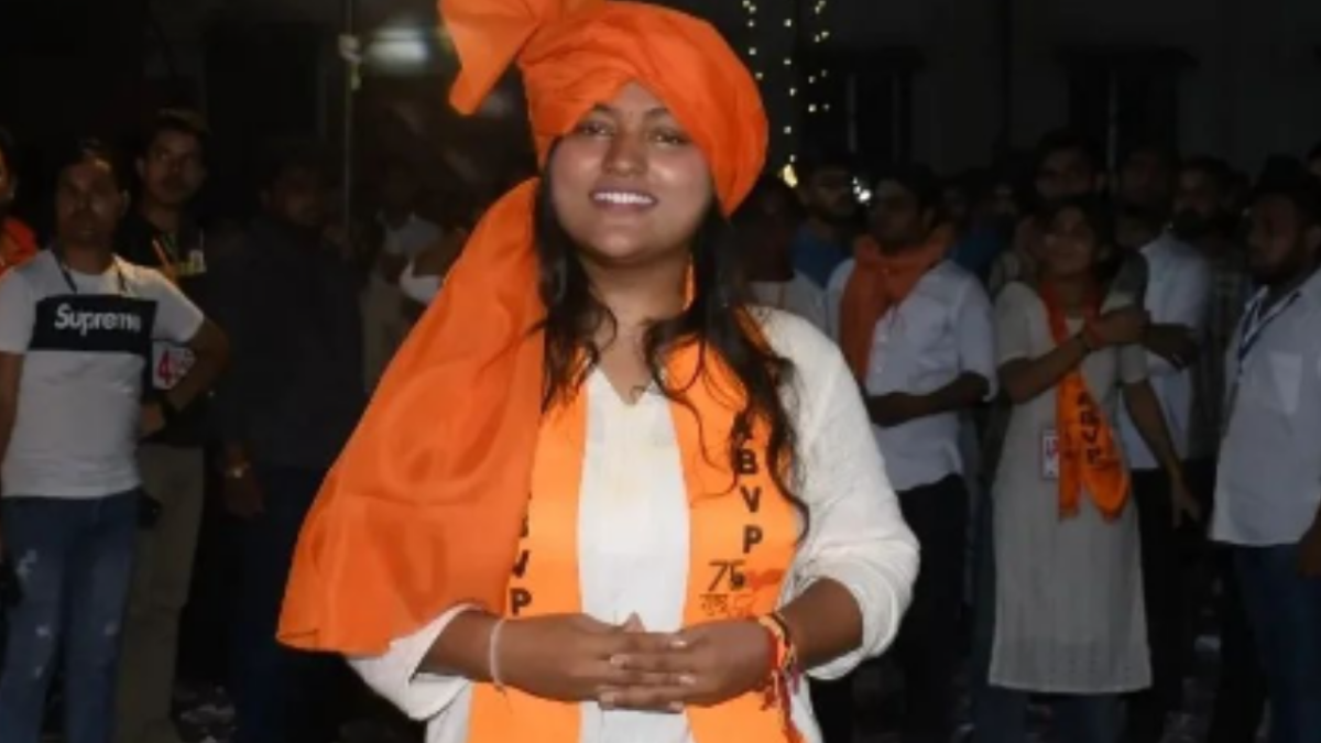 dusu election aparajita win abvp uttar pradesh profile inspiring story DUSU Election: जौनपुर की ...