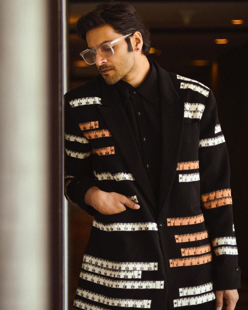 Ali Fazal recalls being uncomfortable with random intimate scene in a ...