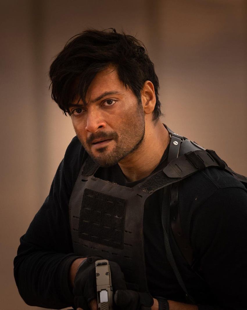 Ali Fazal recalls being uncomfortable with random intimate scene in a ...