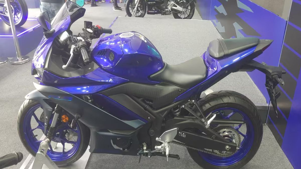 Yamaha unveils R3 MT03 sports bike in MotoGP Bharat read complete ...