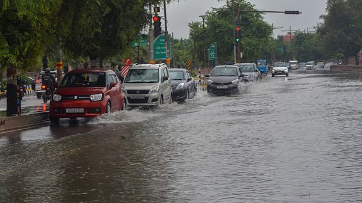 uttar pradesh rainfall imd alert schools closed in many district due to heavy rain- Lucknow ...