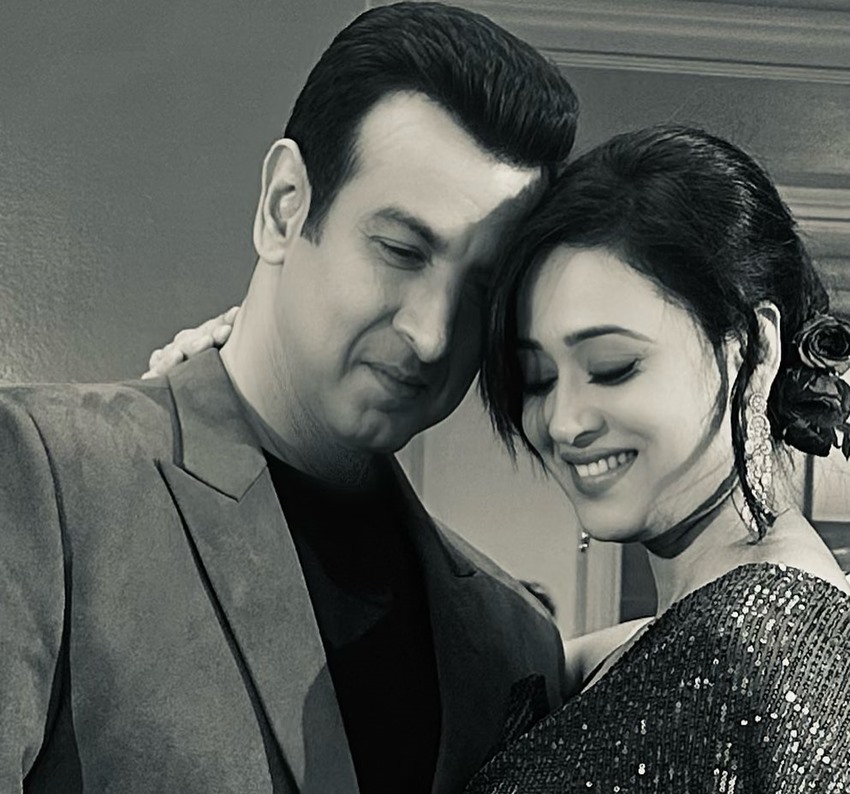 Shweta tiwari romancing with 57 yrs old Ronit roy after 22 years of Kasauti Zindagi kay - 43 की ...