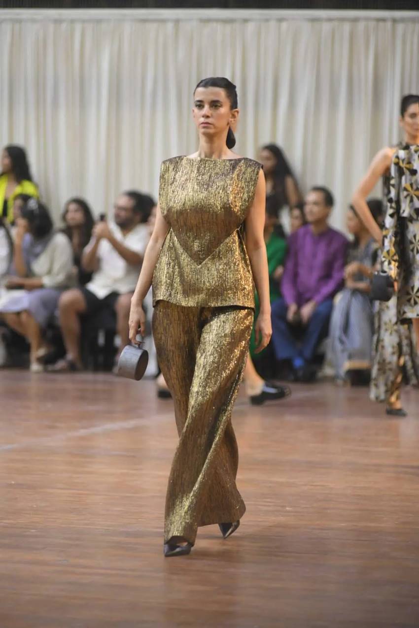 जानिए कौन हैं रितिक रोशन की गर्लफ्रेंड सबा आजाद के एक्स? - Who is ...