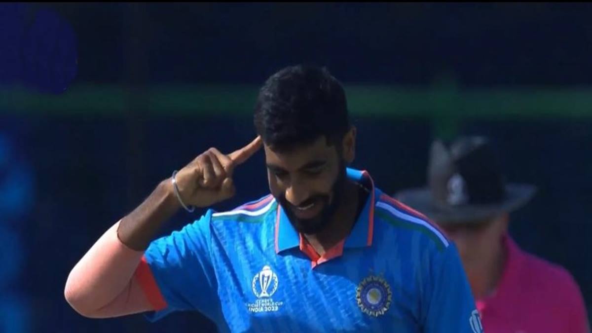 World Cup: विश्व कप में पावरप्ले में जसप्रीत बुमराह की गेंदों पर रन बनाना मुश्किल, 76.35% गेंदें ...