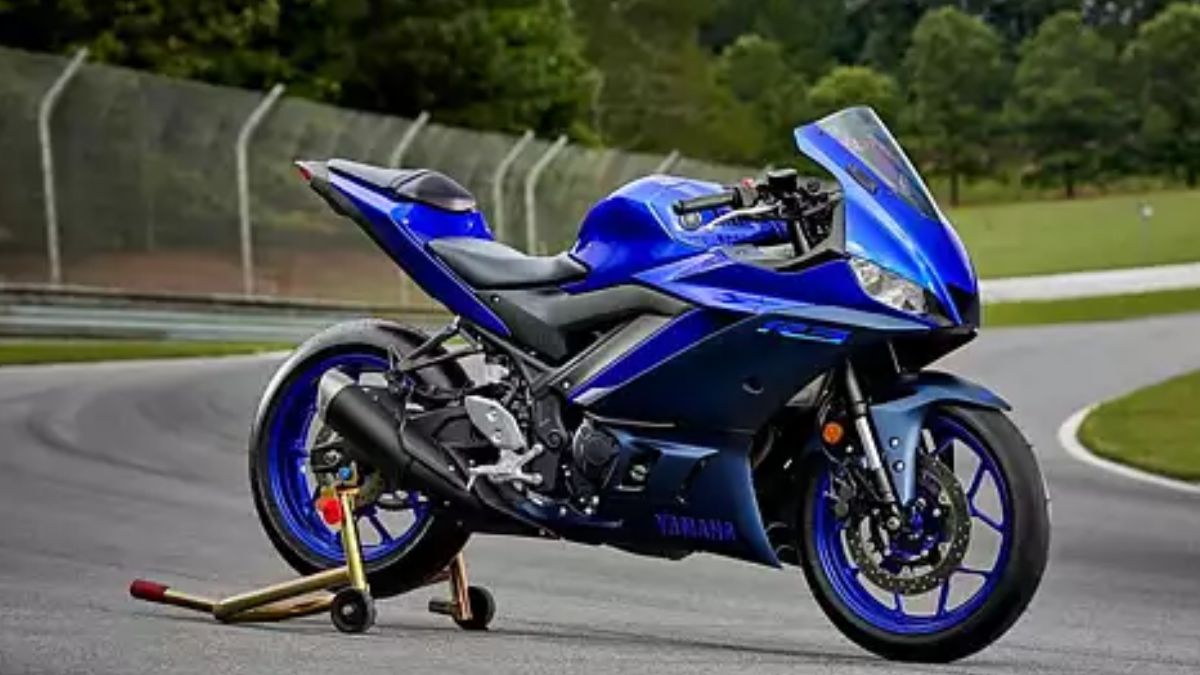 भारत में 15 दिसंबर को लॉन्च होंगी Yamaha R3 और MT 03, जानें इंजन से ...