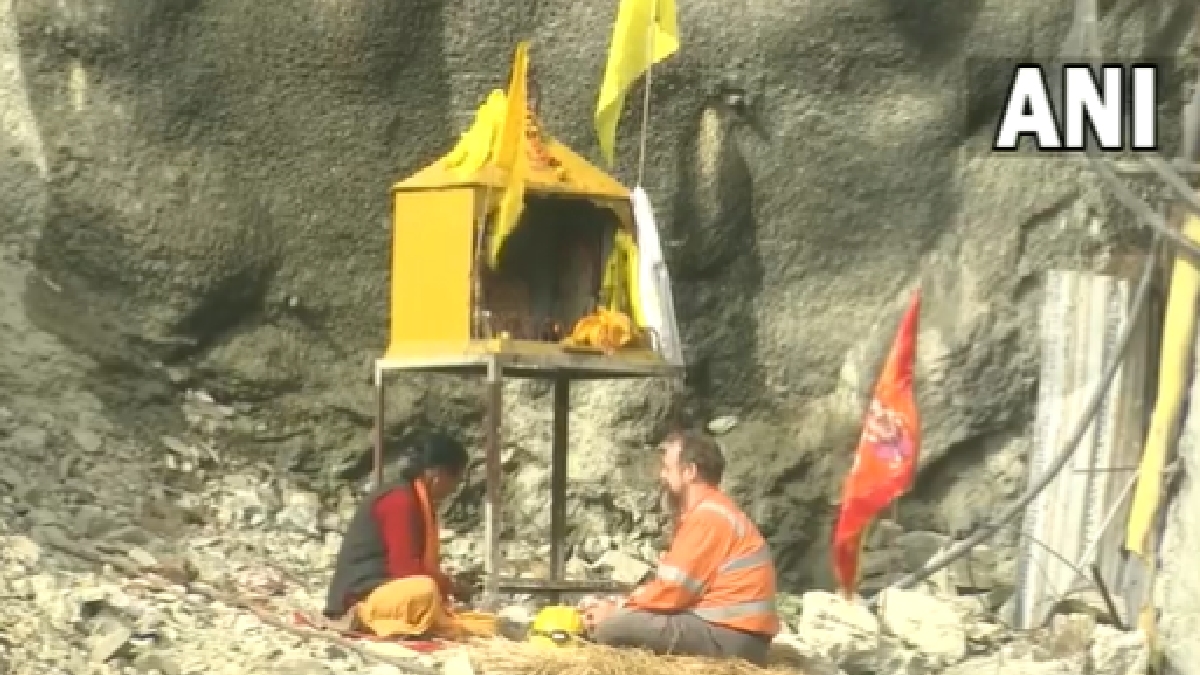 Baba Bokh Naag Devta: कौन हैं बाबा बौख नाग देवता? सिल्क्यारा के लोगों ...